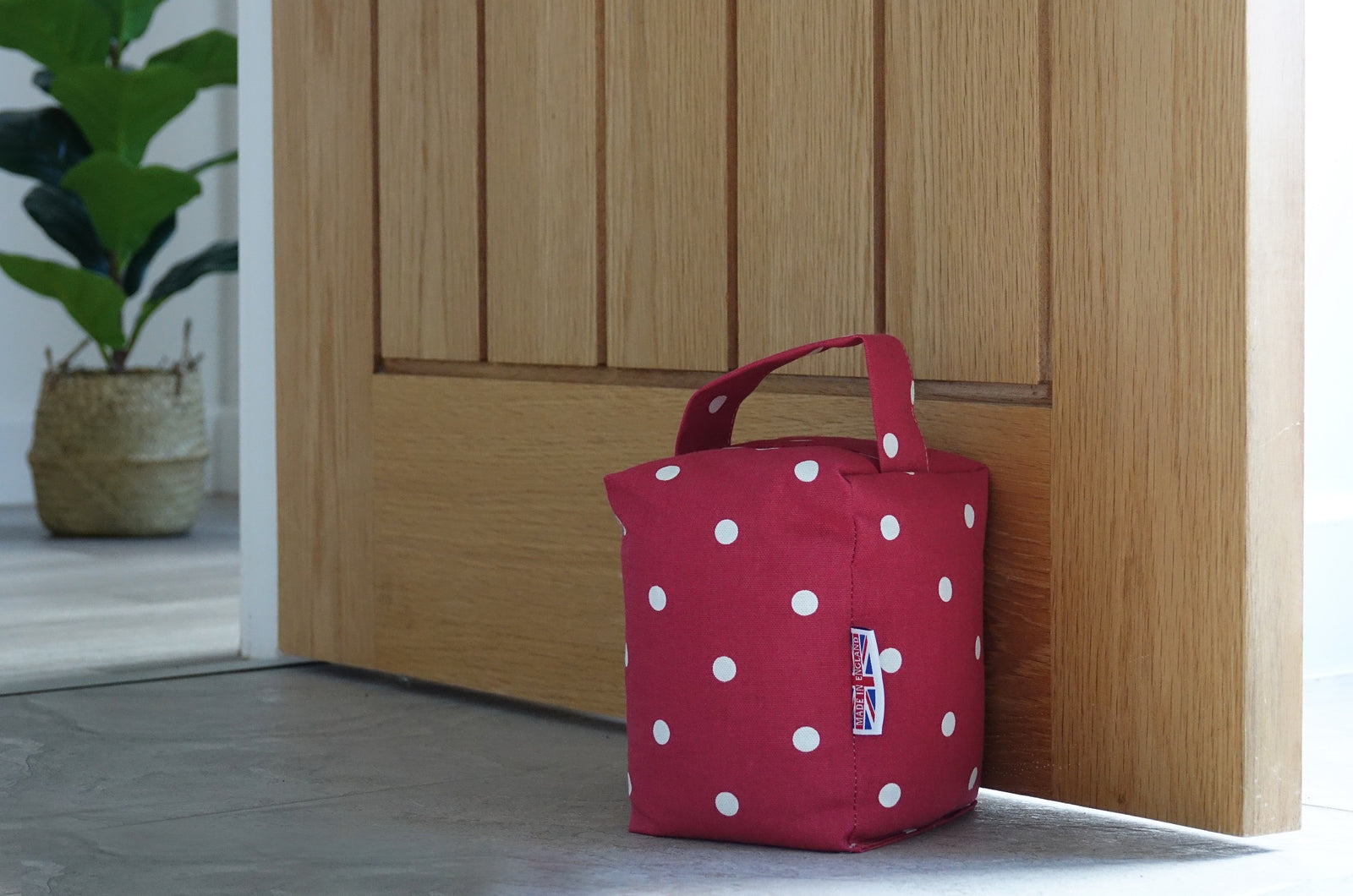 Door Stop Dotty Red|Weighted with cleaned English Wheat