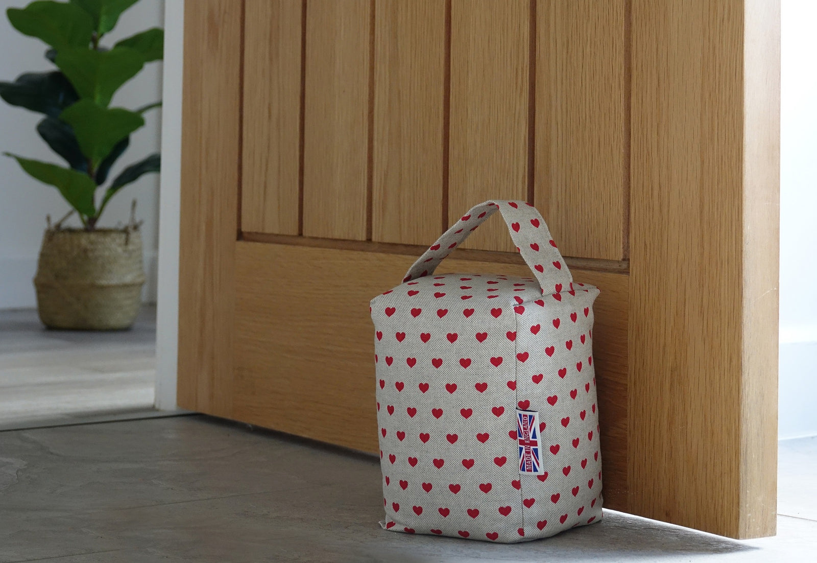 Door Stop Hearts Red|Weighted with cleaned English Wheat